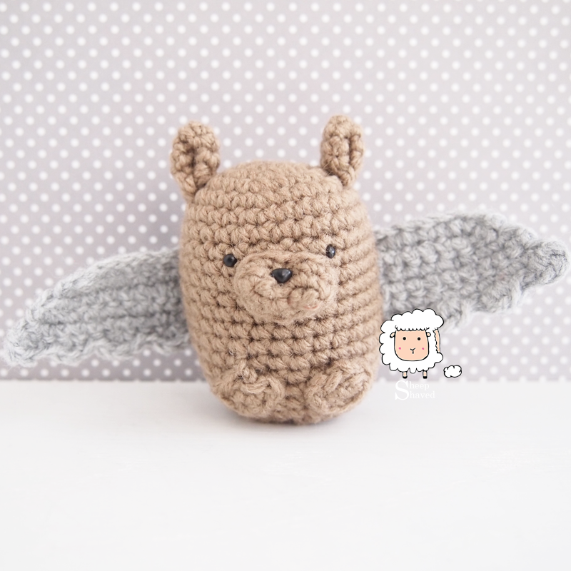 Mini Bat Pattern – SheepShaved